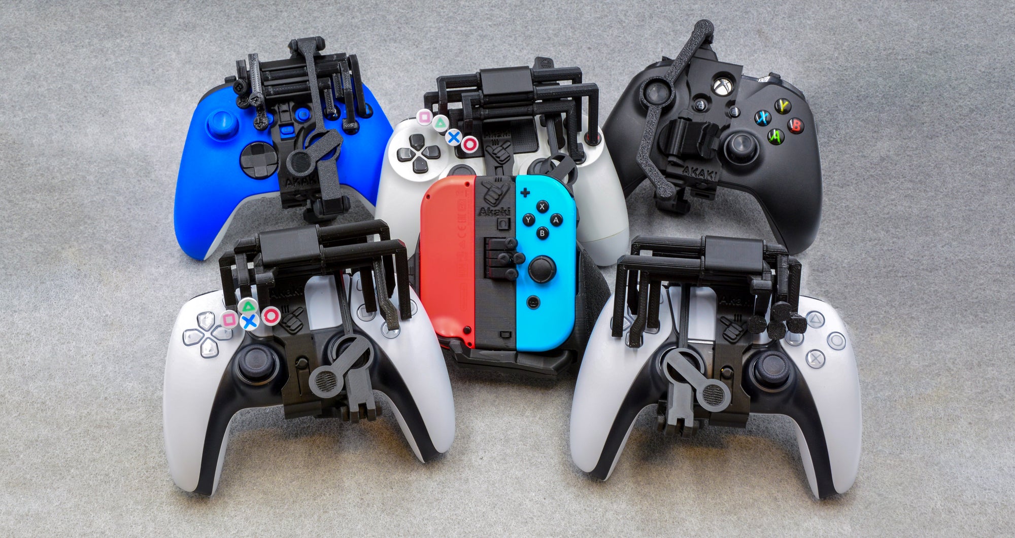 Akaki Controllers