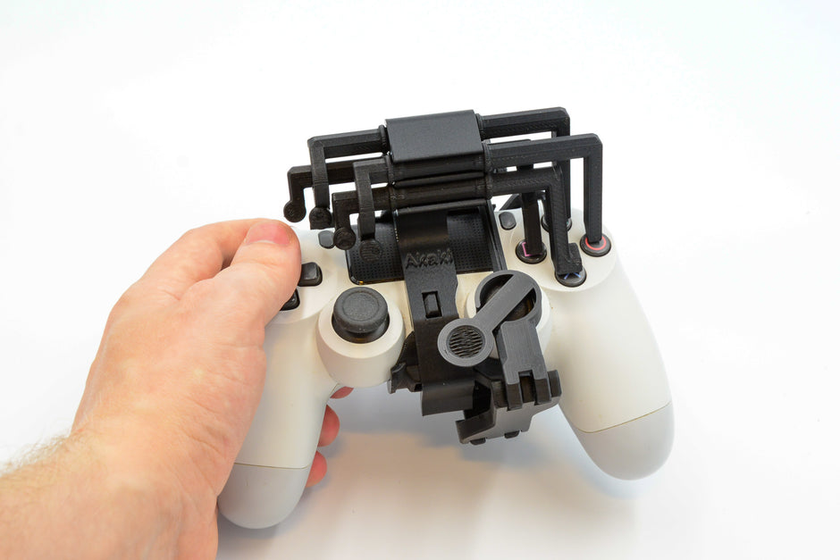 Akaki Controllers